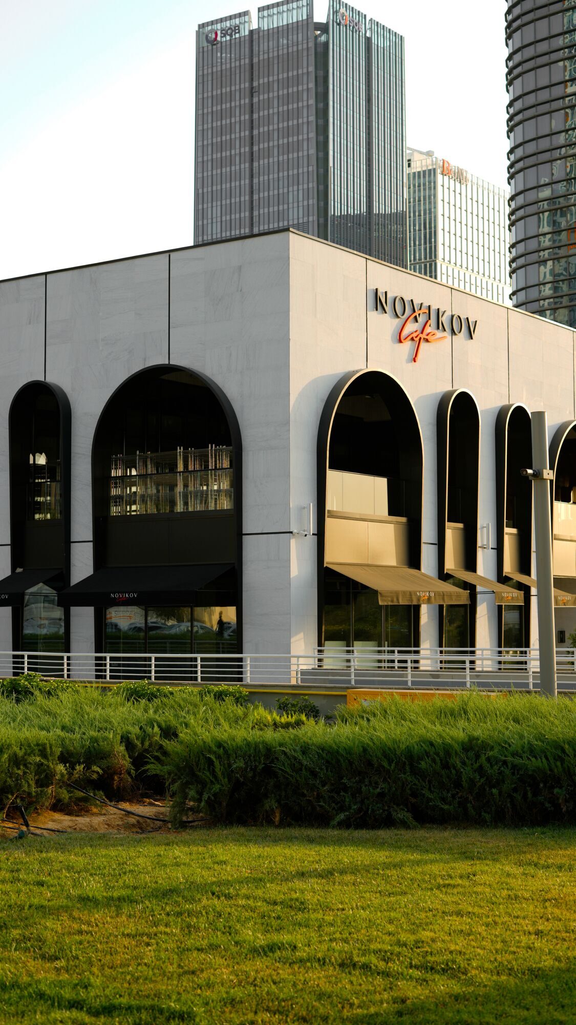 Novikov Café — современная средиземноморская кухня в Ташкенте ...